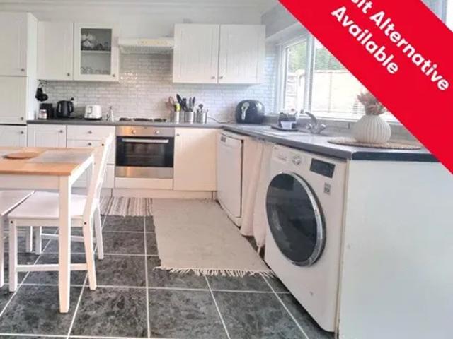 52 Hayfield Road, London, BR5 2DN, United Kingdom | 3 bed house for rent #140544310 | Rentberry