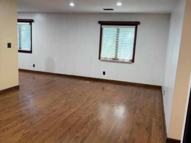 52 Heckel St # 102