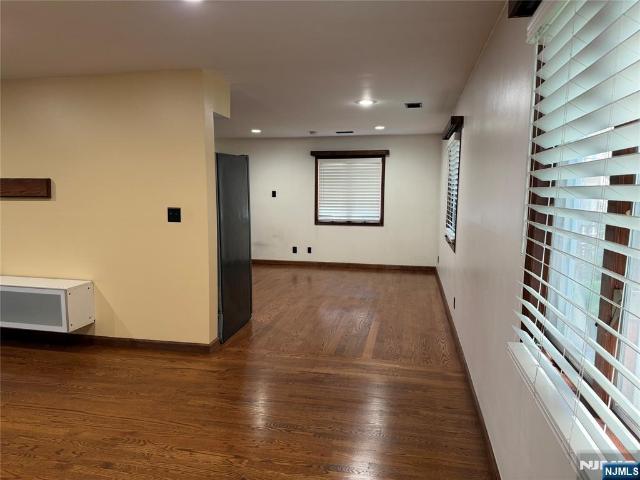 52 Heckel Street # 102