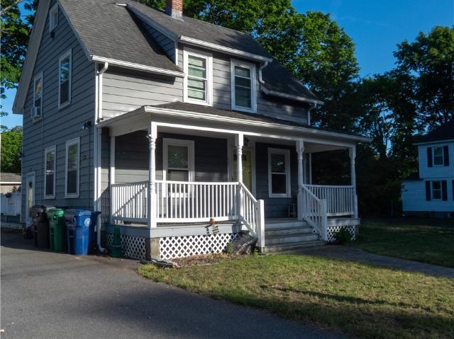 52 Heights Avenue