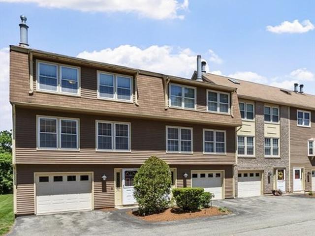 52 Heritage Dr Unit 52, Tewksbury, MA 01876