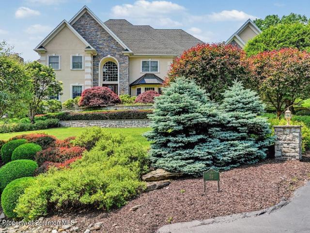 52 Ivywood Drive