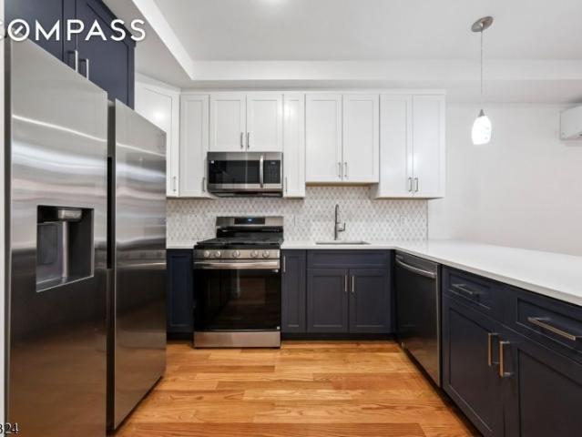 52 James St 1, Newark, NJ