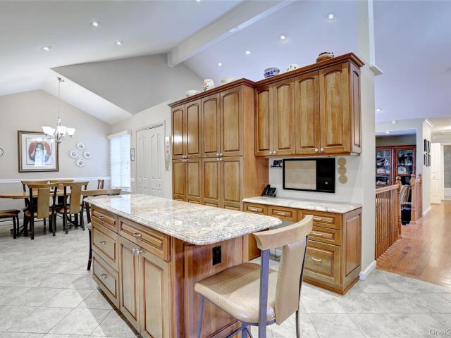 52 Jefferson Ln, New City, NY 10956 | MLS #989135