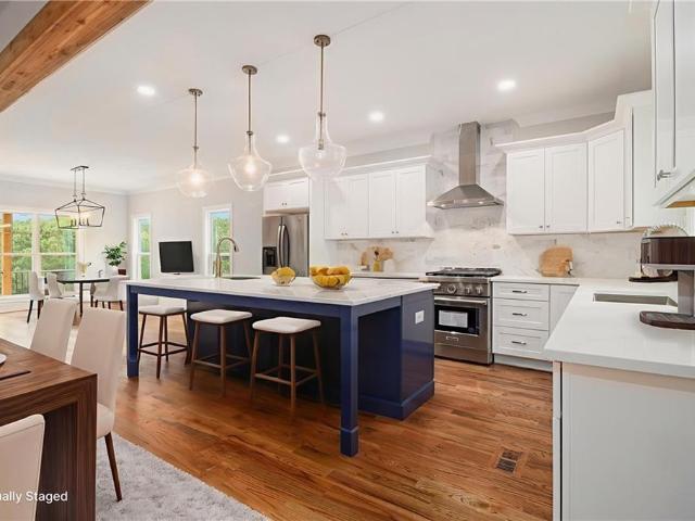 52 Lake Overlook Drive