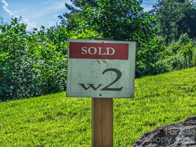 52 Lemongrass Trail