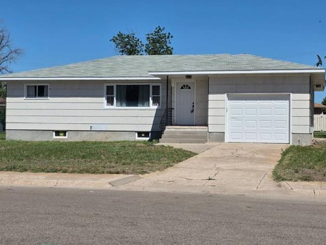 52 Lincoln Ave, Chappell, NE 69129