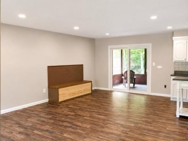 52 Lounsberry Hollow Rd