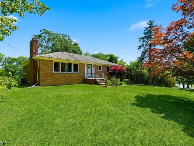 52 Manger Rd