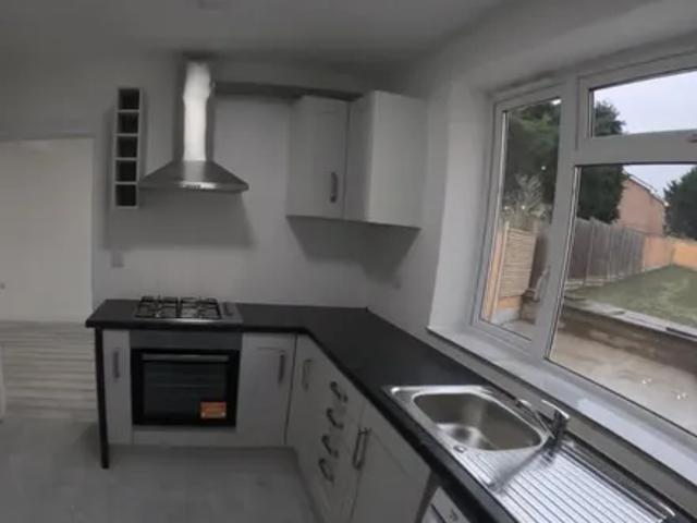 52 Millfields Close, London, BR5 2LQ, United Kingdom | 3 bed house for rent #139622878 | Rentberry