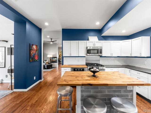52 N Lincoln Street