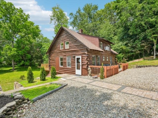 52 North Rd
