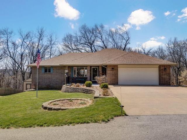 52 Northwoods Dr, Kimberling City, MO 65686