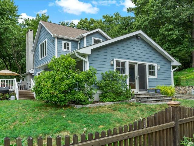 52 Old Manitou Road