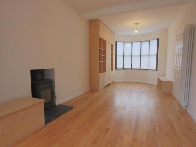 52 Onslow Parade, Ravenhill, Belfast, BT6 0AQ