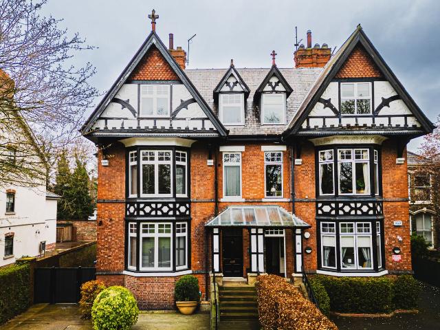 52 Pearson Park, Hull HU5, 2 bed flat to rent, £1,000 pcm | PrimeLocation