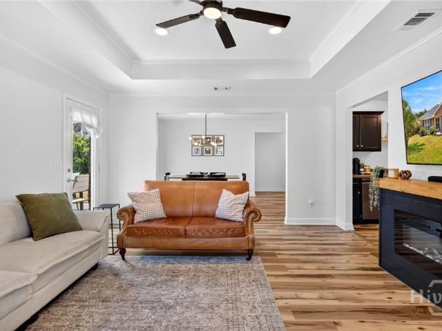 52 Pine View Drive SE