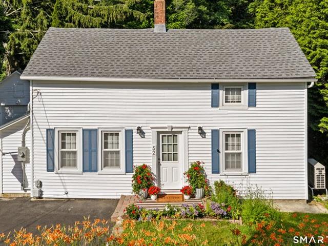 52 Pond Meadow Rd, Essex, CT 06442