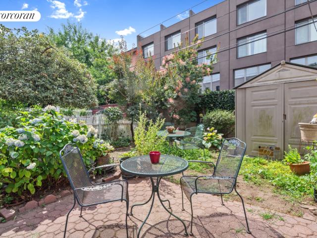 52 President Street, Brooklyn, NY