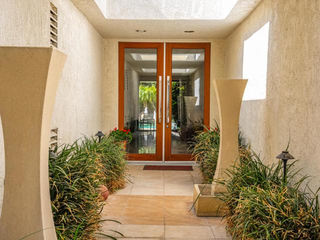 52 Princeton Drive