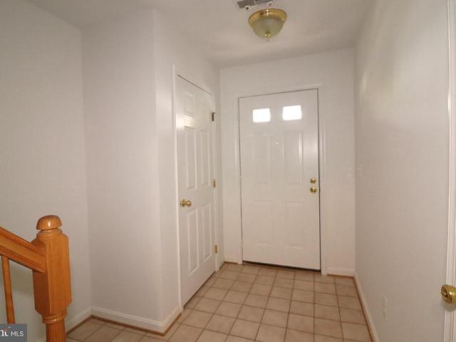52 Quarterpole Court