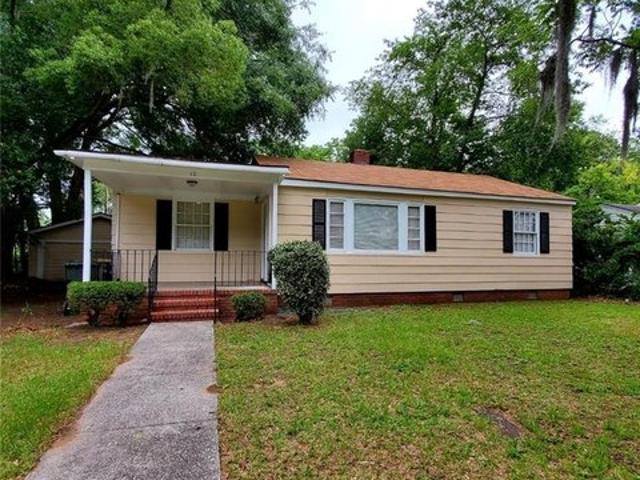 52 S Parkwood Dr, Savannah, GA 31404