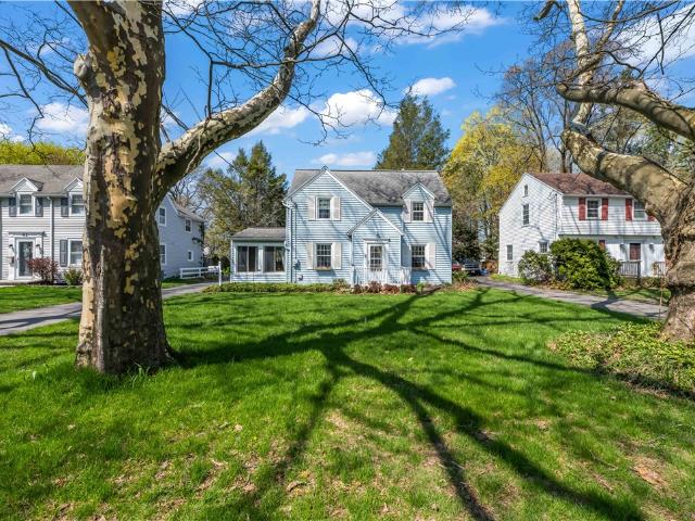 52 Seneca Road