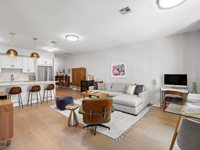 52 Sherman Ave # 3