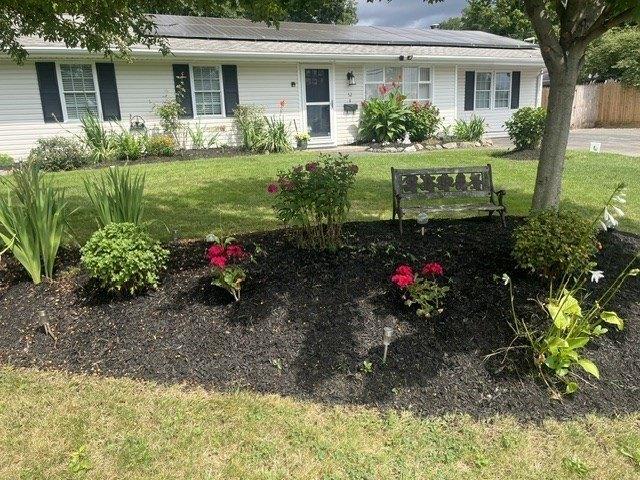 52 Smoke Rise Cir, Swansea, MA 02777