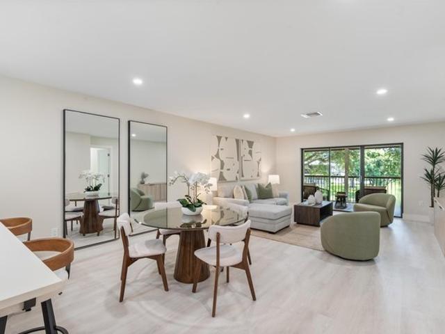 52 Stratford Ln W Apt F, Boynton Beach, FL 33436