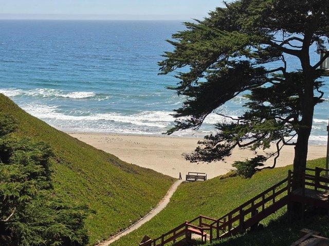 52 Sunset Dr, Watsonville, CA 95076