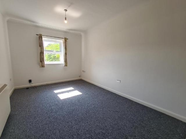 52a Fletton Avenue, Peterborough