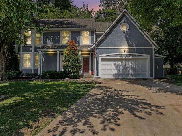 5304 Mullen Rd, Shawnee, KS 66216