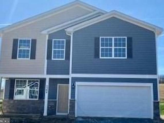 5304 Brent Dr, Spring Grove, PA 17362