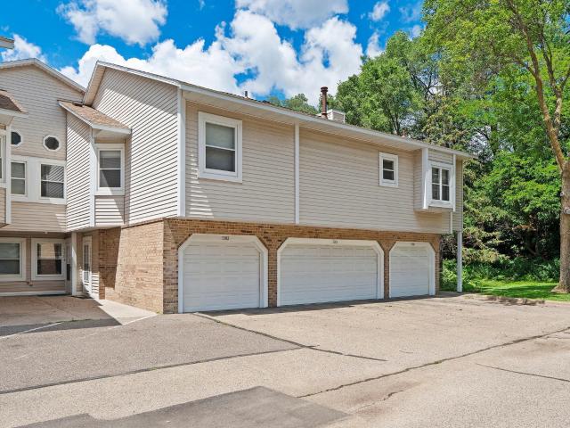 5304 Highpointe Terrace