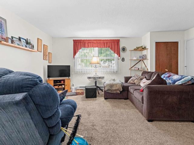 5304 5 Hemlock
