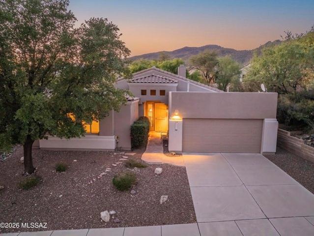 5305 N Spring View Dr, Tucson, AZ 85749