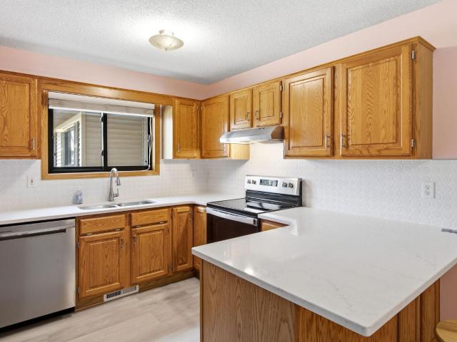 5305 Orleans Lane N # 6