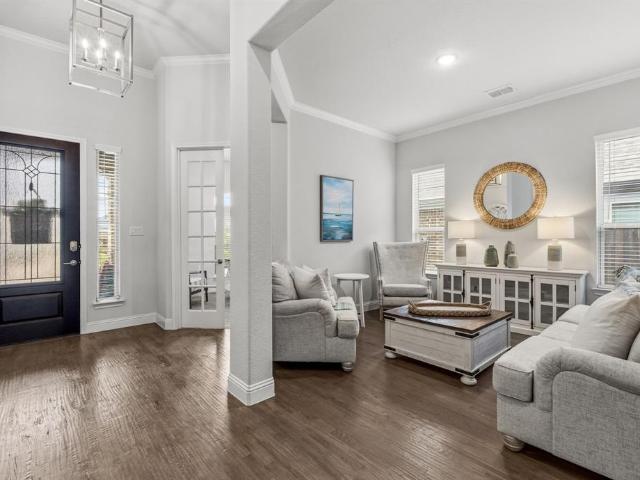5305 Brazos Lane