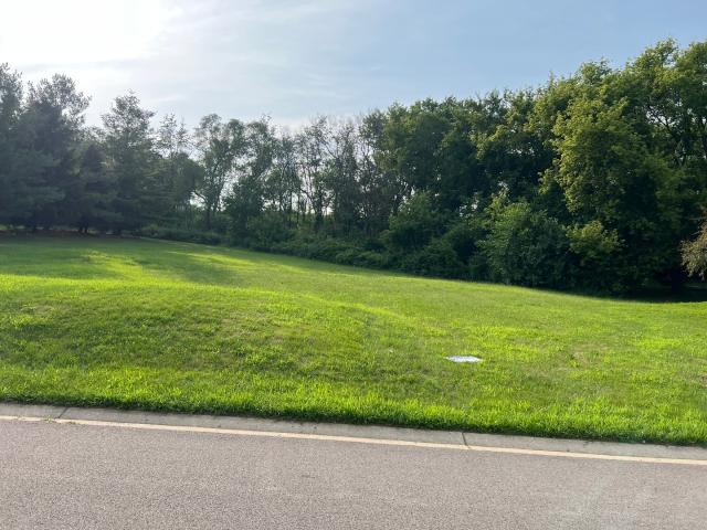 5305 Rita Ave, Crystal Lake, IL 60014 | MLS #12618 | Compass