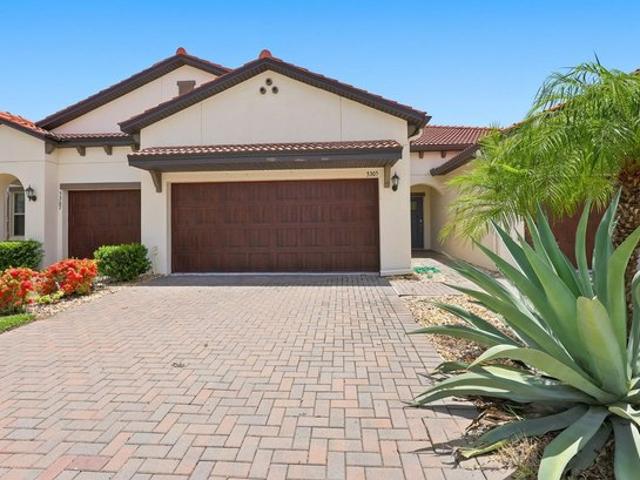 5305 Stoic Vale Dr, Wimauma, FL 33598