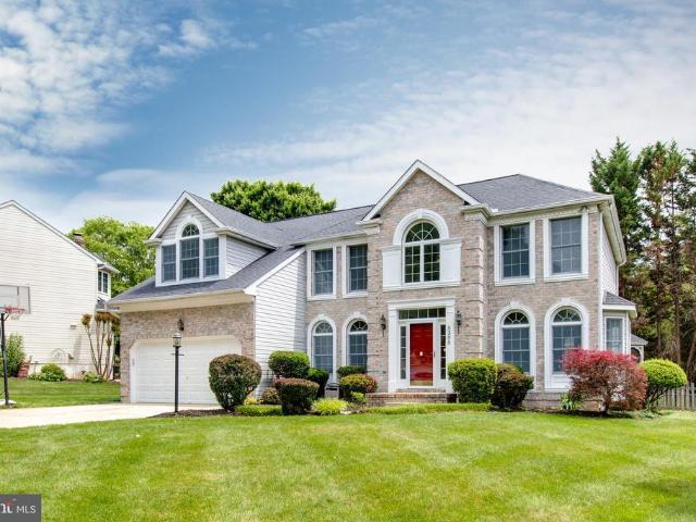 5305 Tangle Wood Court