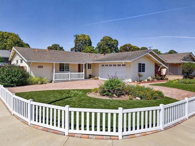 5305 Woodbury St, Ventura, CA 93003