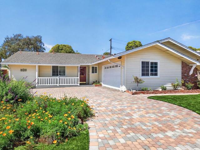 5305 Woodbury St, Ventura, CA 93003 | MLS #V1 35924VC | Compass