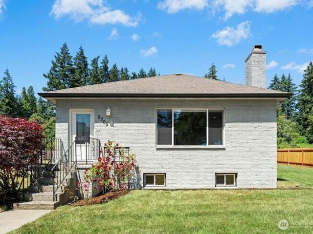 5305 64th St W, University Place, WA 98467