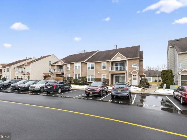 5305A Adelaide Dr, Mount Laurel, NJ 08054 | MLS #NJBL2106