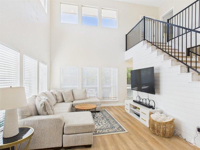 5306 Beacon Dr Apt A, Austin, TX 78734