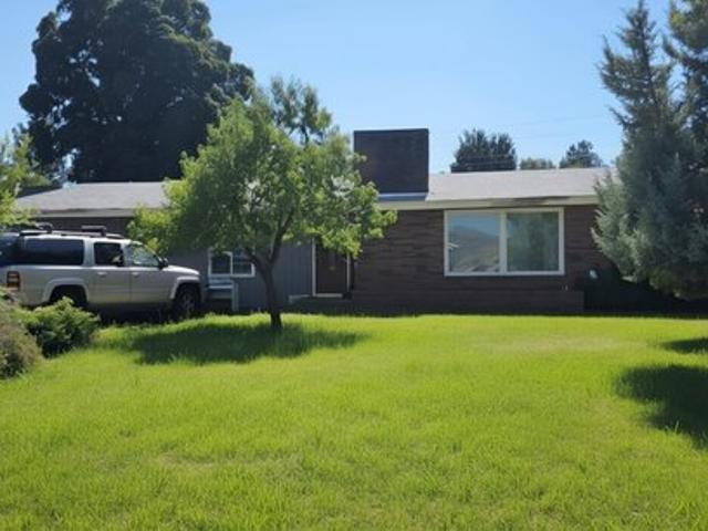 5306 Hilldale St, Klamath Falls, OR 97603