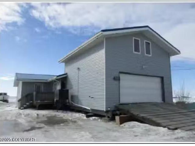 5307 NOEL POLTY BLVD, BETHEL, AK 99559 Single Family Residence.
