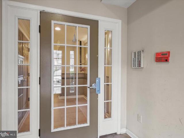 5307 Wyndholme Circle # 102